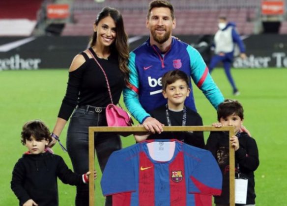 Lionel Messi’s Biography: Wife, Children And Family - Sports Big News